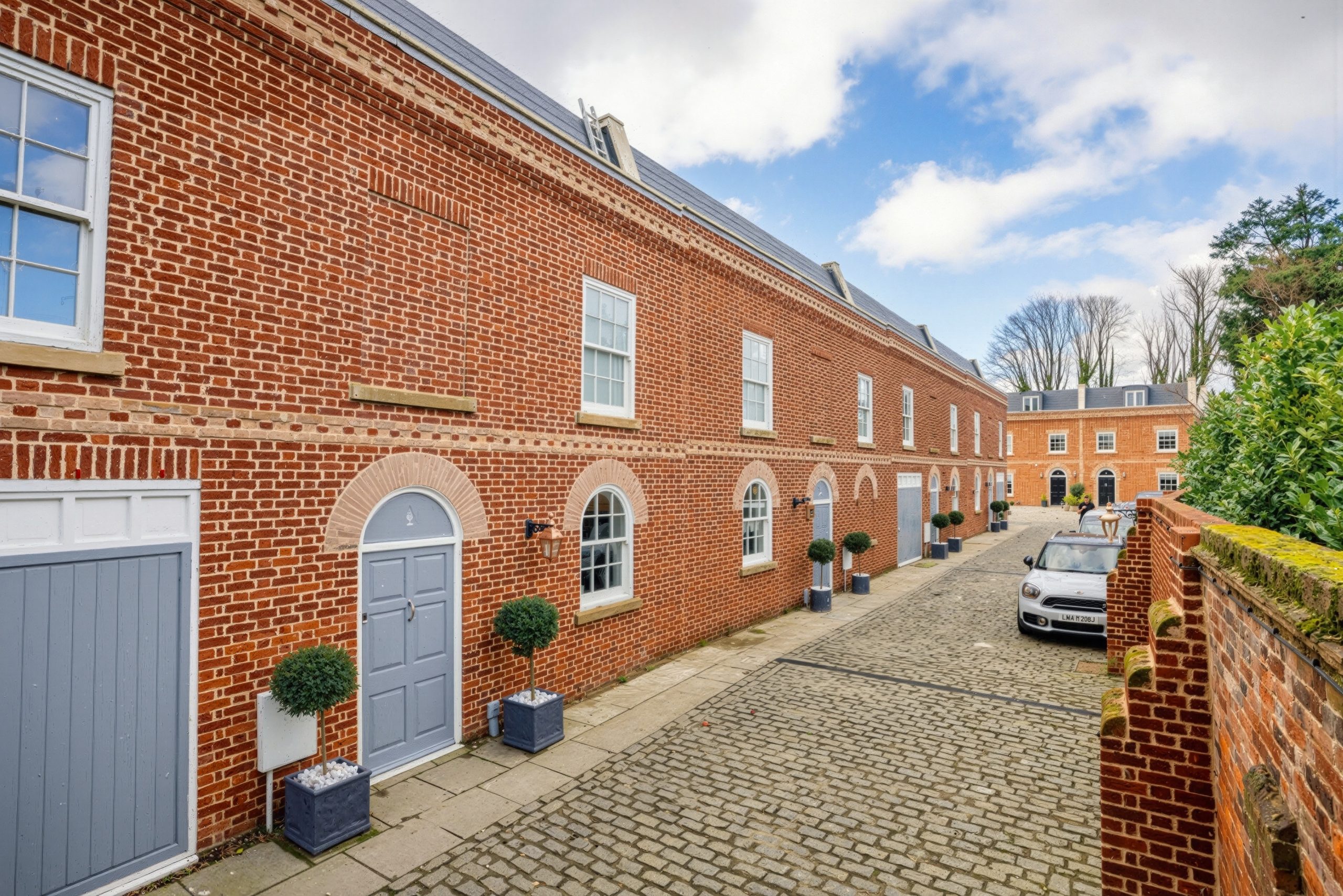 £1.83m Bridging Loan for Two Residential Units | Maslow Capital